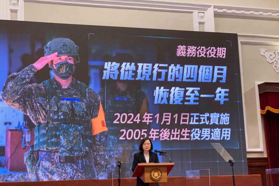 Taiwan Extends Compulsory Military Service To A Full Year | Positive ...