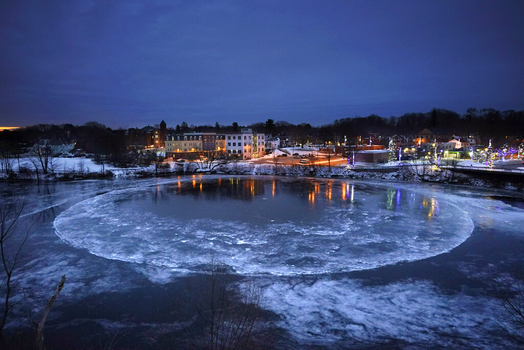 Maine's Cool (Well, Cold) Ice DIsk Formation Is Back | Positive ...