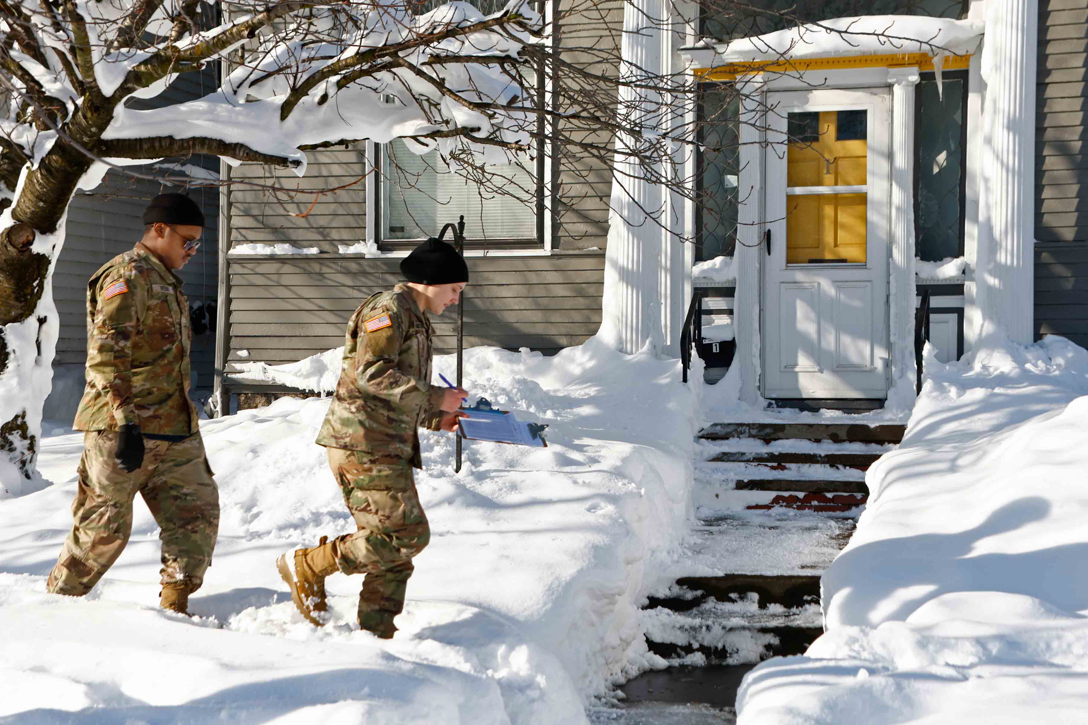 New York's Army National Guard Goes Door To Door With A Friendly Smile ...